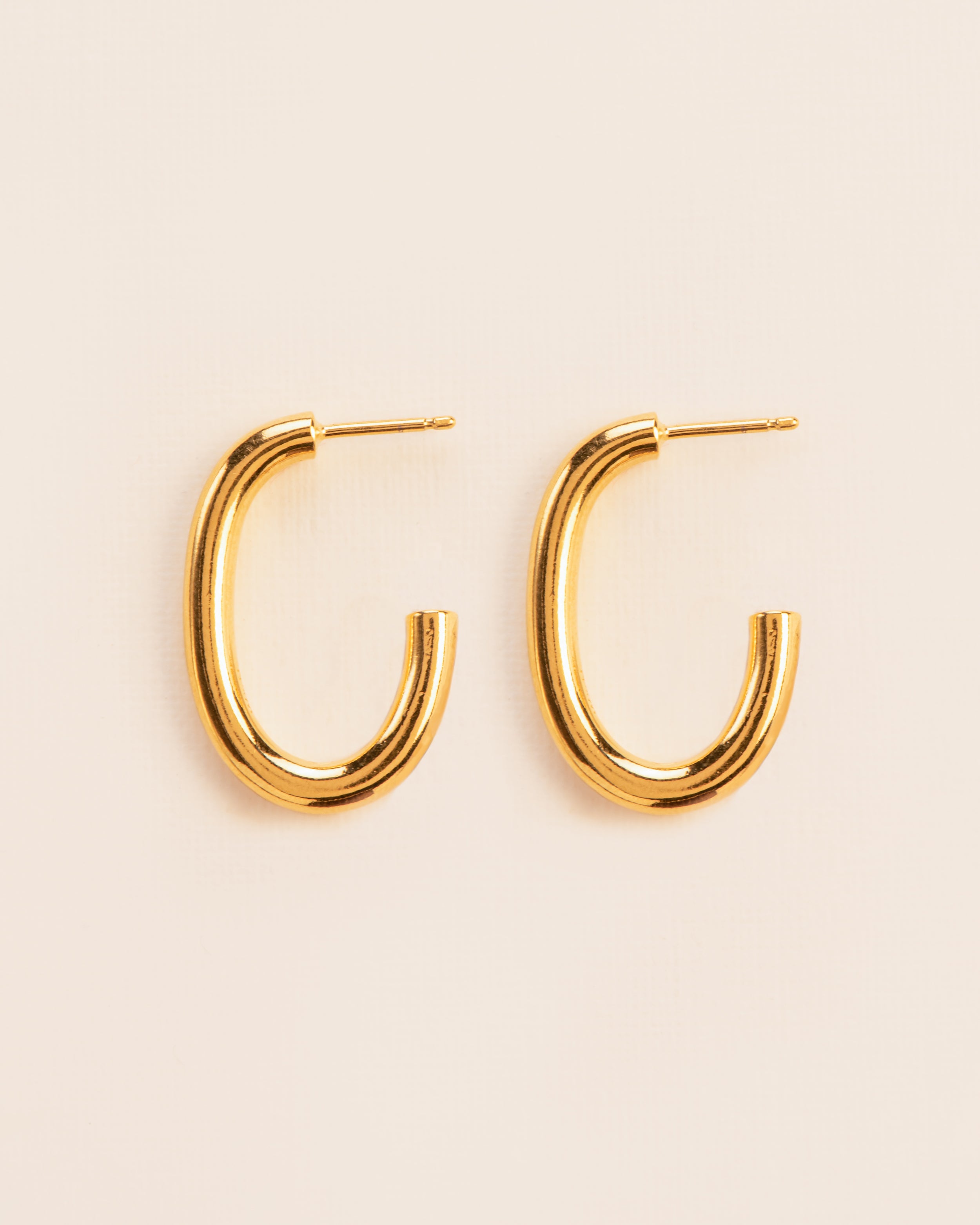Chain link hoops in silver