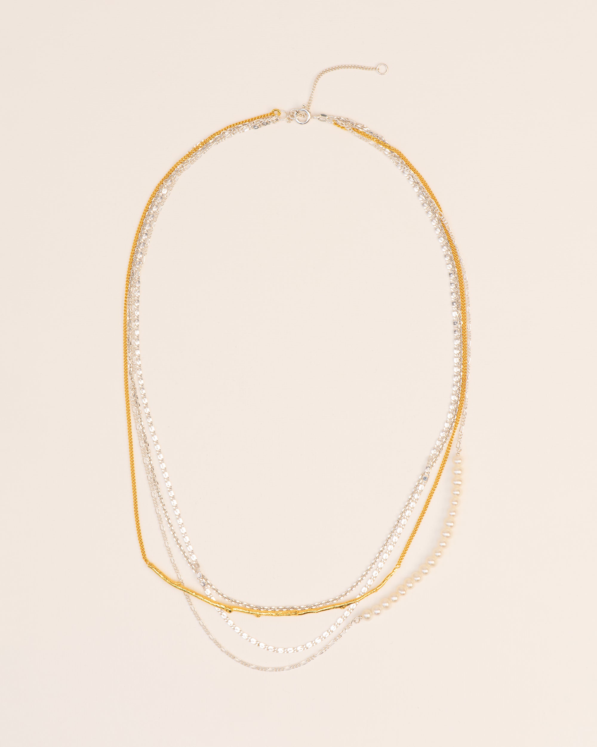 Layered necklace with branch element, chains and pearls string in silv